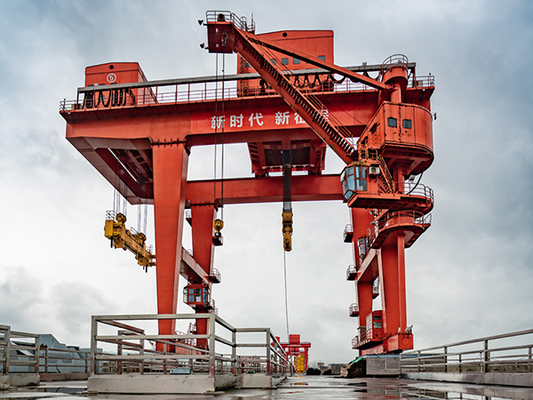 High Quality Dam Crest Gantry Crane Manufacturer and Supplier, Factory ...